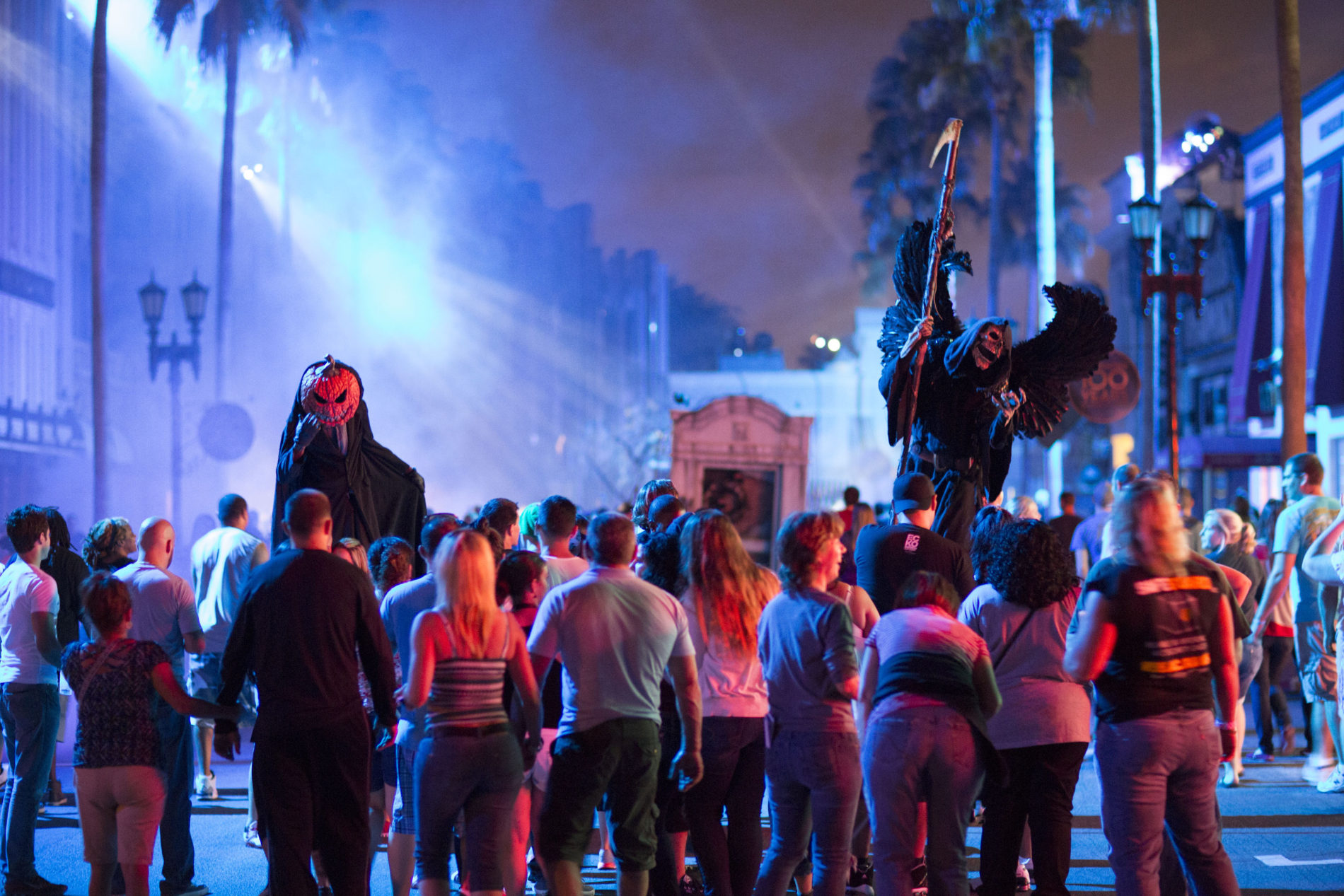 How To Celebrate Halloween In Los Angeles - Mariana in LA