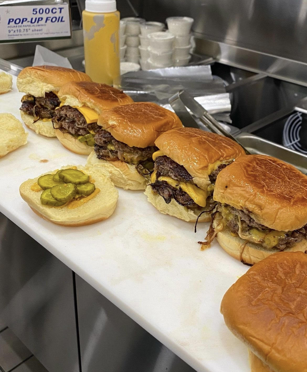 A Guide To The Best Burgers In LA - Mariana in LA