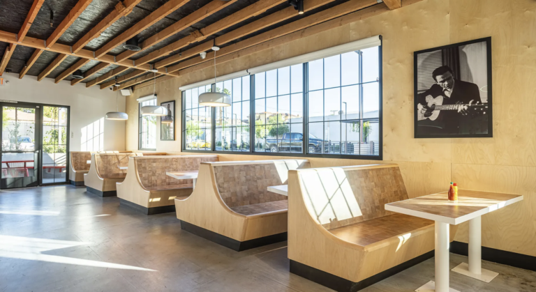 How Howlin' Ray's Became LA's Favorite Hot Chicken — Meet Founder ...